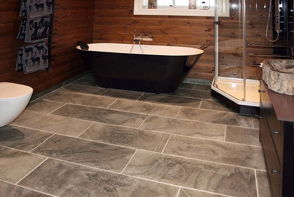 Innvendig - Røyken Granitt AS